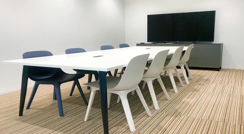 貸し会議室【大会議室】 - ATOMica - 宮崎市中心部【宮崎ナナイロ東館8階】※MEGAドンキのビルです。