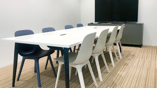 貸し会議室【大会議室】 - ATOMica - 宮崎市中心部【宮崎ナナイロ東館8階】※MEGAドンキのビルです。の写真1