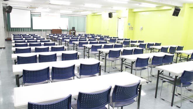 【小禄駅徒歩2分】定員90+α名!プロジェクター含む備品・高速Wi-Fi無料!小禄701会議室の写真1