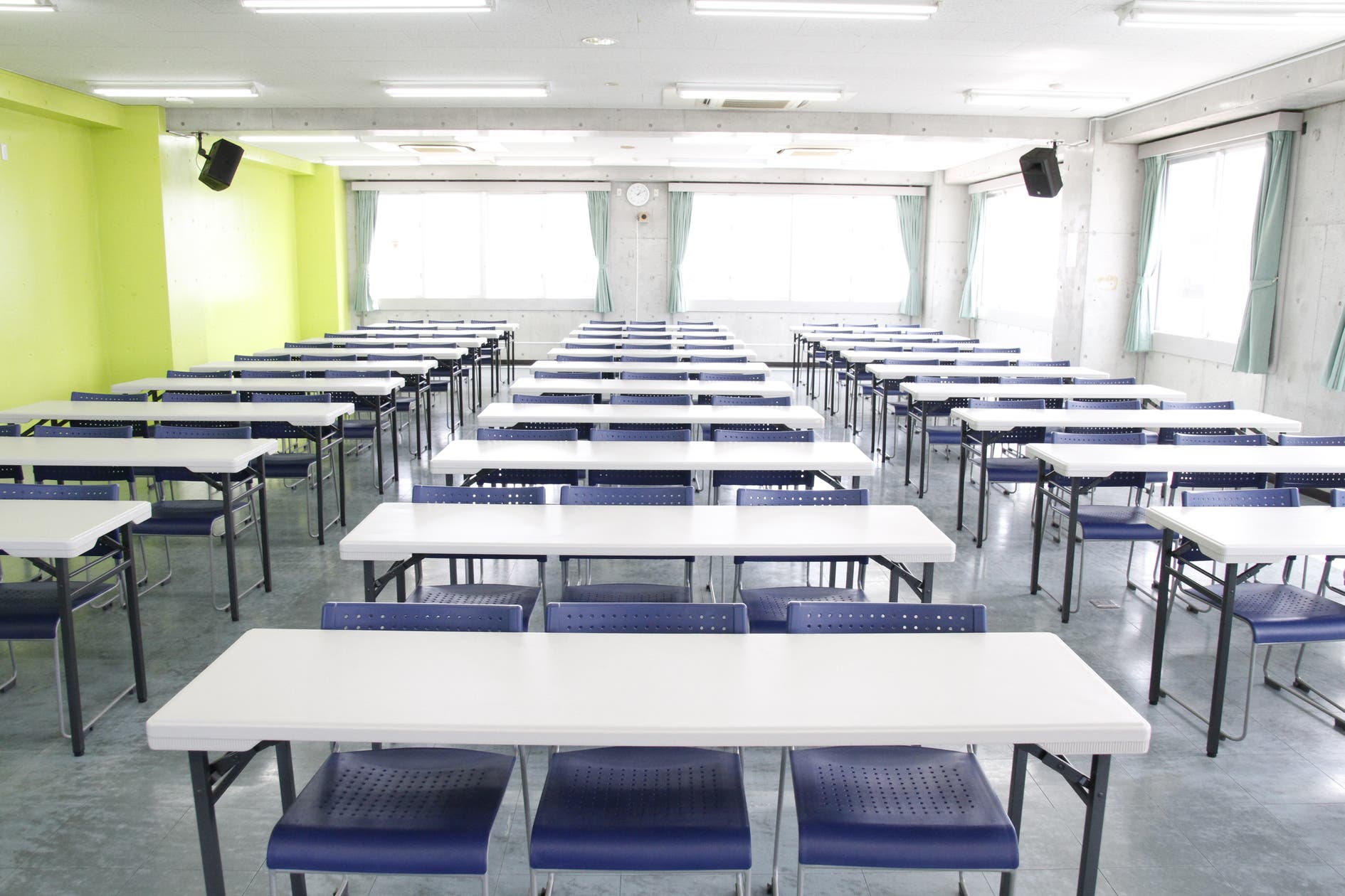 【小禄駅徒歩2分】定員90＋α名！プロジェクター含む備品・高速Wi-Fi無料！小禄701会議室の写真13