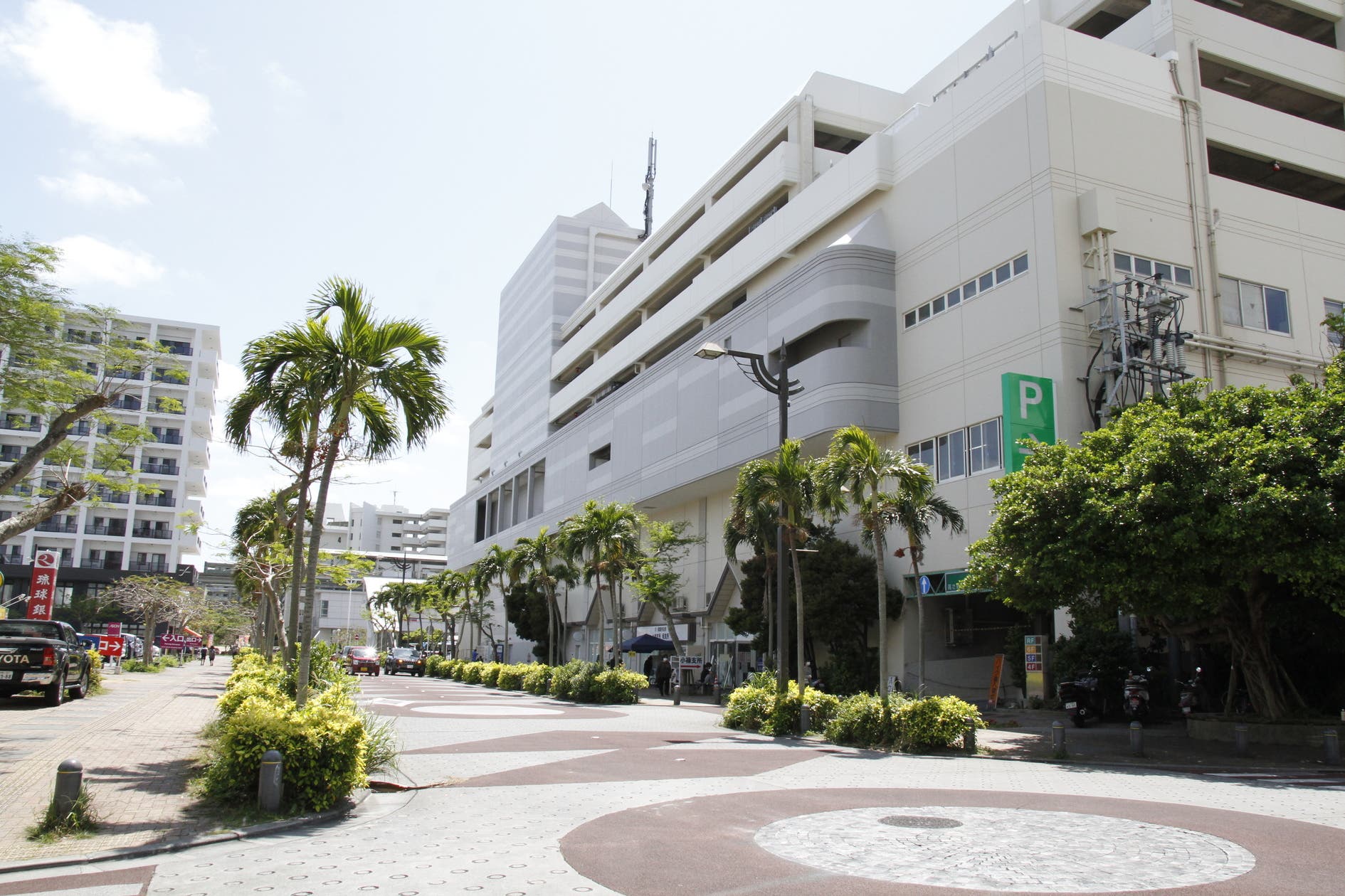 【小禄駅徒歩2分】定員18＋α名！プロジェクター含む備品・高速Wi-Fi無料！小禄702会議室の写真25