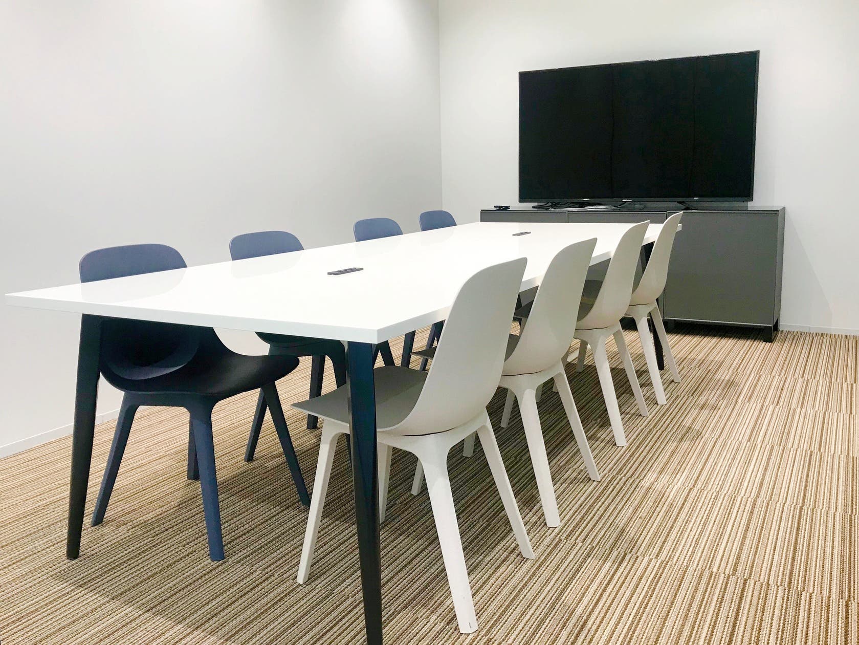 貸し会議室【3人部屋】 - ATOMica - 宮崎市中心部【宮崎ナナイロ東館8階】※MEGAドン・キホーテのビルです。の写真12