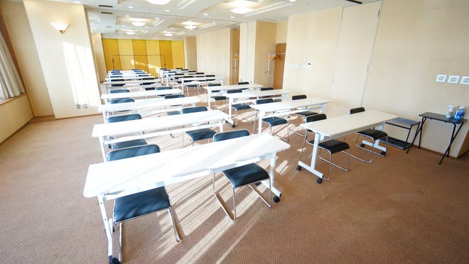 【レンタルスペース@名鉄 小牧駅②】36名収容♪光Wi-Fi/プロジェクタ/マイク無料!会議/セミナー/研修/撮影/動画配信の写真6