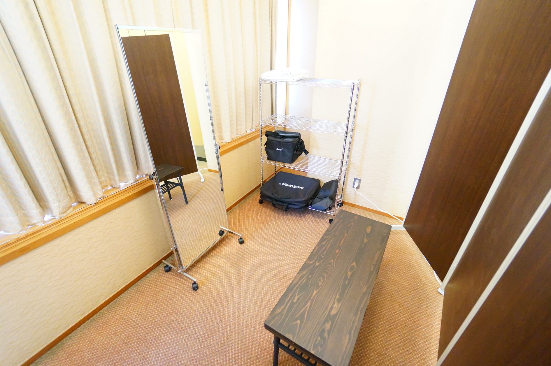 【レンタルスペース@名鉄 小牧駅②】36名収容♪光Wi-Fi/プロジェクタ/マイク無料！会議/セミナー/研修/撮影/動画配信の写真15