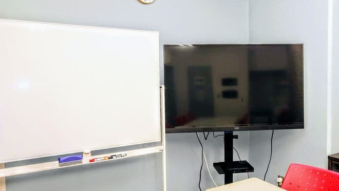 【秋葉原3分・12名】地下1階で音出しOK🎷ボドゲ🍀高速Wi-Fi・大型モニター全て無料【お気軽会議室#AKIBA】の写真7