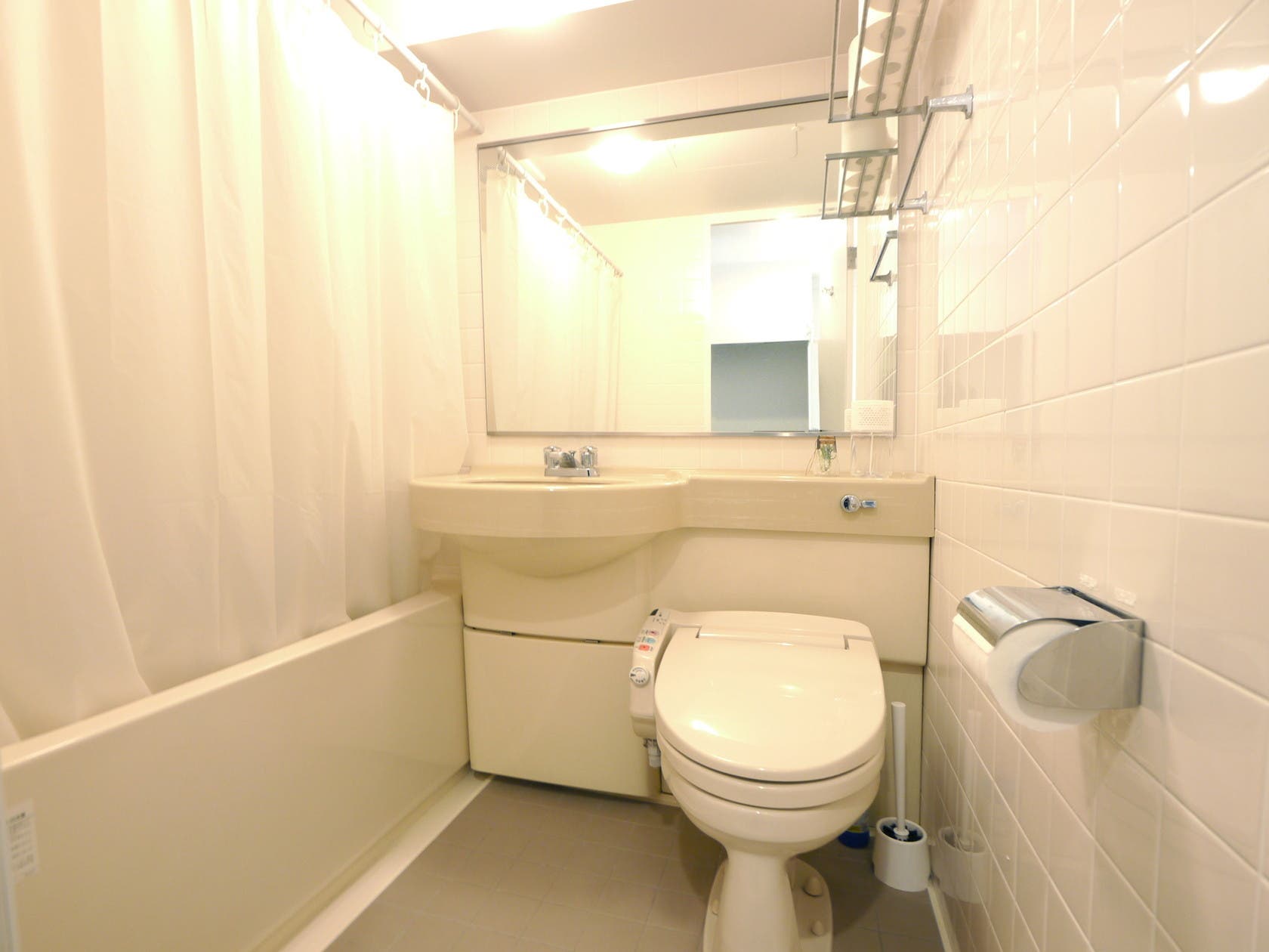 『口コミ4.8高評価!』『地域最安プライス』センター北駅徒歩１分！☆Wi-Fi＆モニター完備☆会議・リモートワークに最適♪の写真10