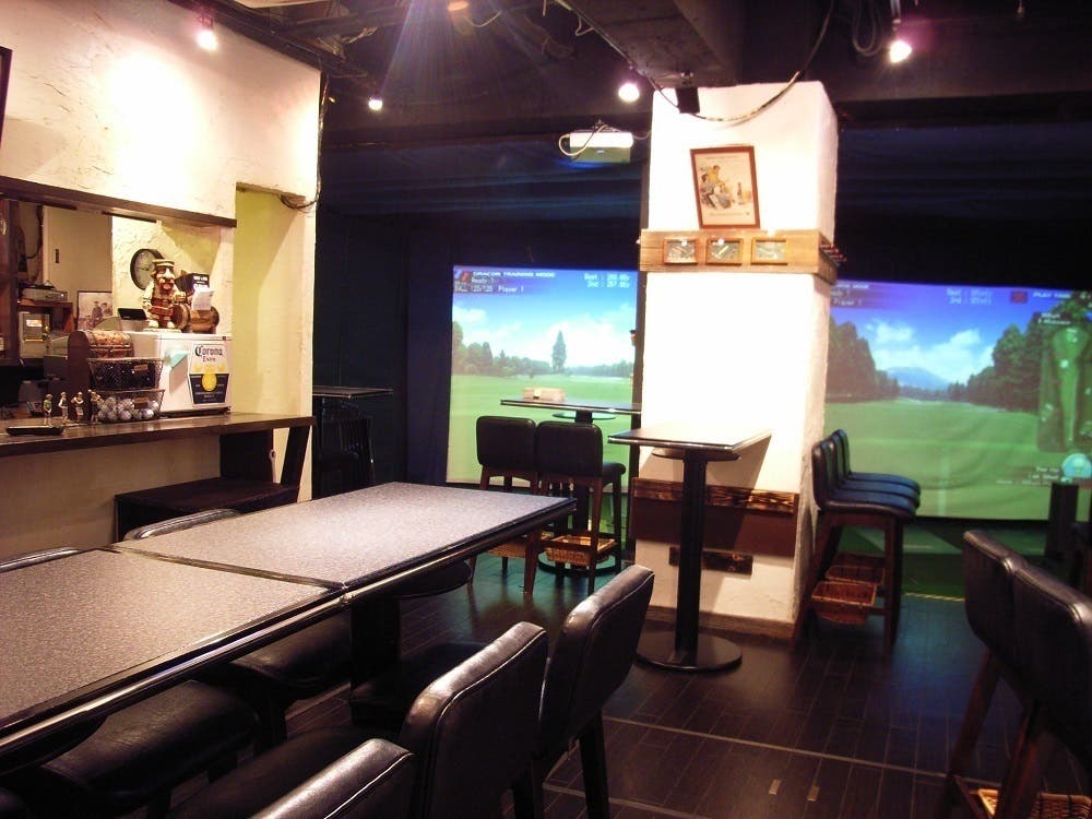 【赤坂駅近】ゴルフバーをイベントスペースで使える！みんなでゴルフパーティー！(ゴルフ　パーティー　撮影　イベント)の写真5