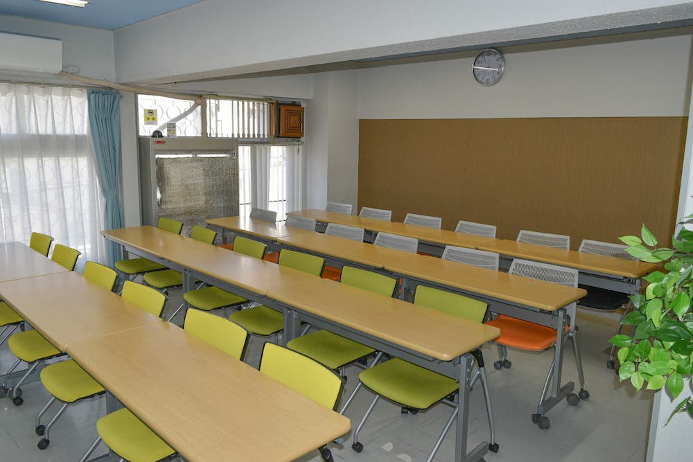 ＜ブルースター会議室＞名駅5分！テレワーク最適！ Wi-Fi光回線/プロジェクタ無料/窓・換気扇・空気清浄機付の写真4