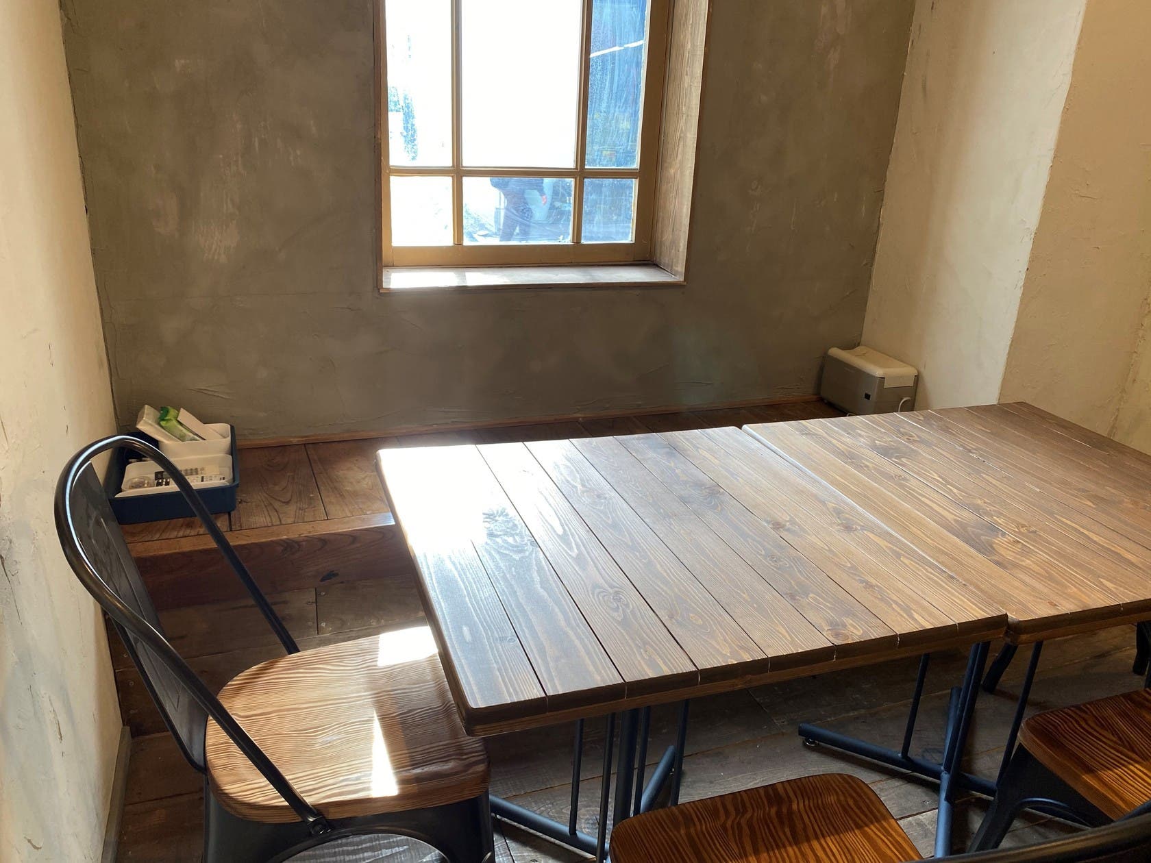 cafe併設のミーティングルーム★プロジェクターが無料でご利用いただけます！の写真6