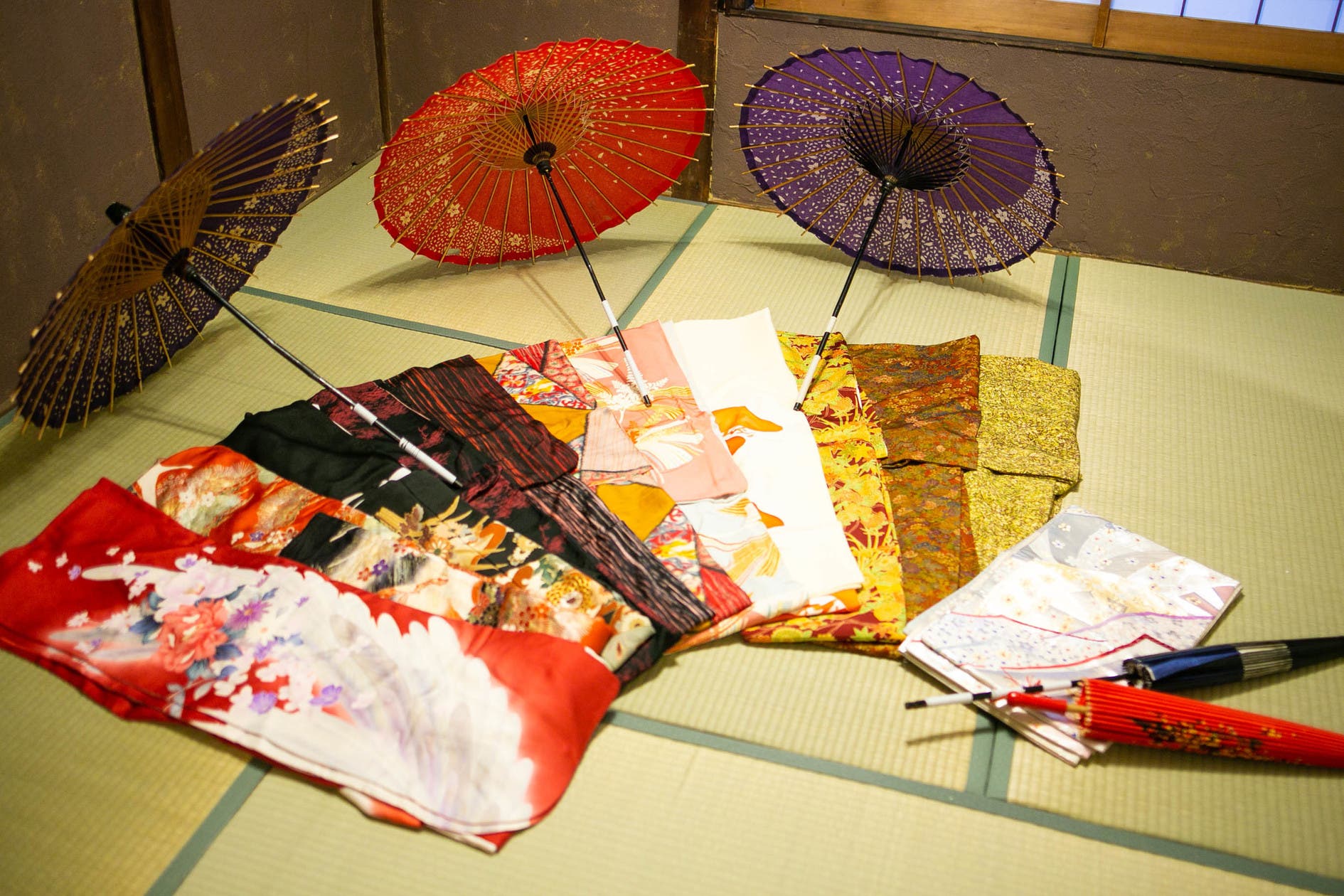 御殿造りや花魁スタジオの豪華なスタジオ　レンタル着物や着付けなども可能で貸し切りも出来ます。の写真9