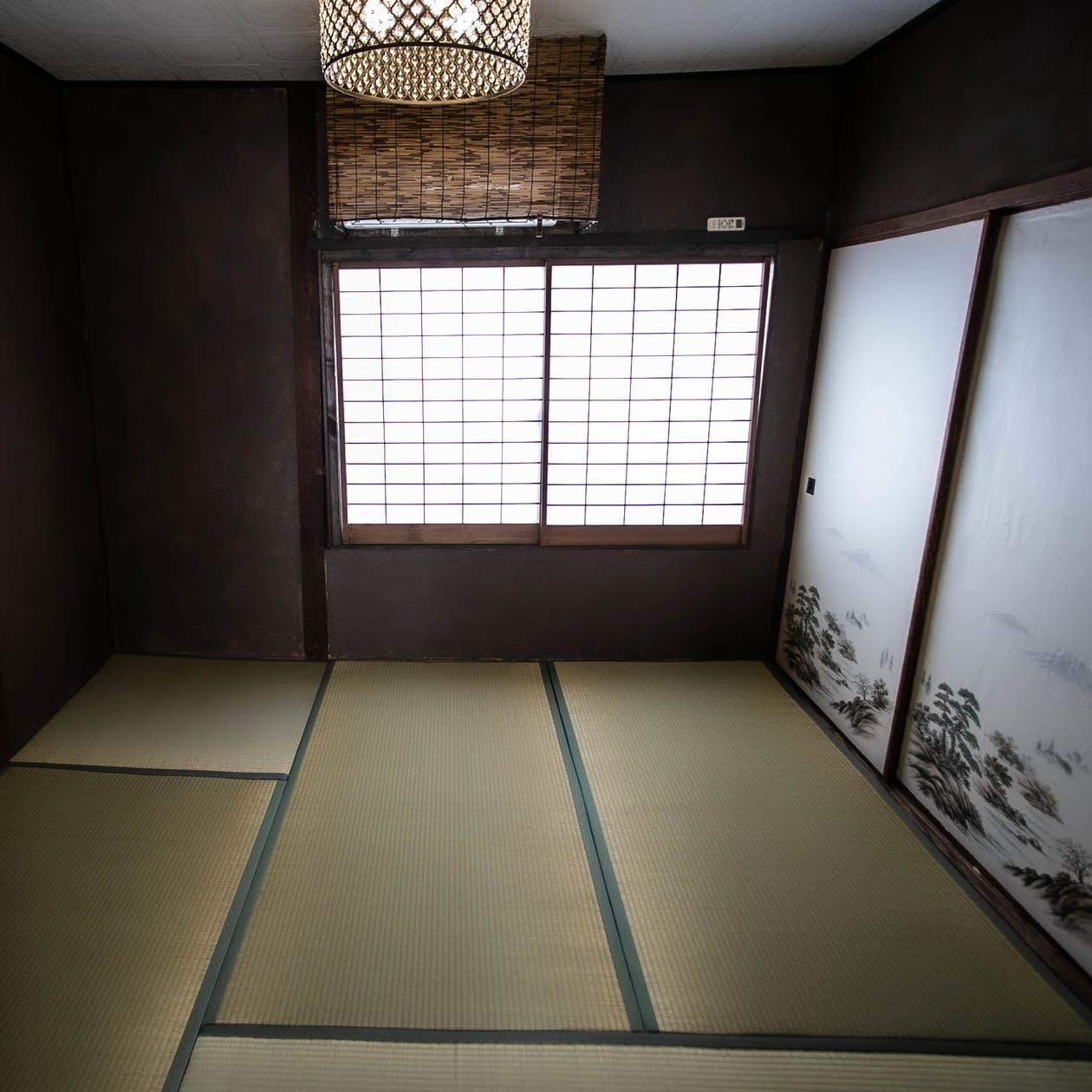 御殿造りや花魁スタジオの豪華なスタジオ　レンタル着物や着付けなども可能で貸し切りも出来ます。の写真5