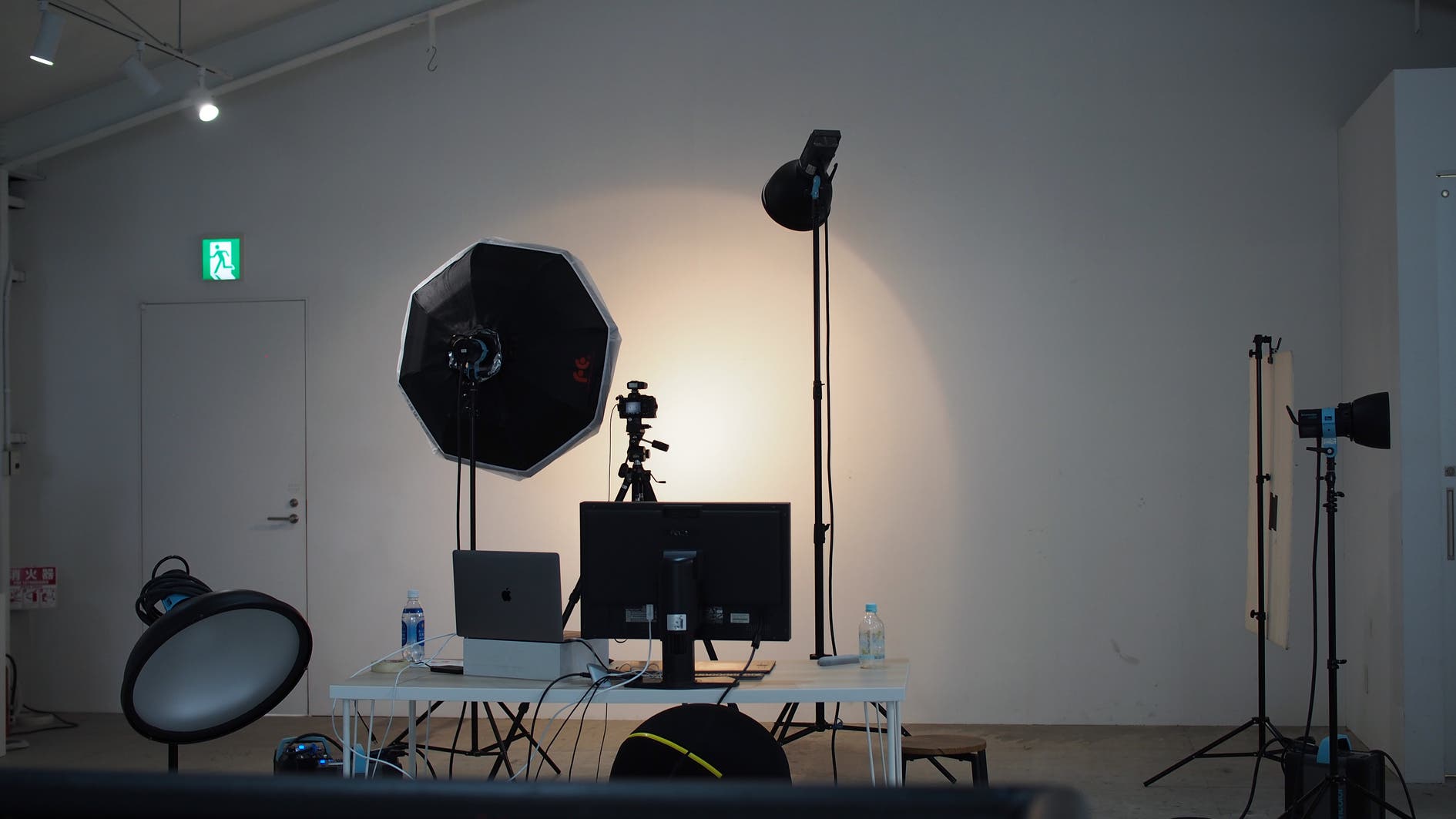 新木場駅徒歩5分　約163㎡・天井高約4mの白いインダストリアルな空間。の写真15