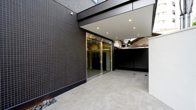 約70坪の屋上スペース!MV・PV動画撮影に人気!少人数の静かな会合など用途多数。屋上直通エレベーター・水道・コンセント完備!の写真15