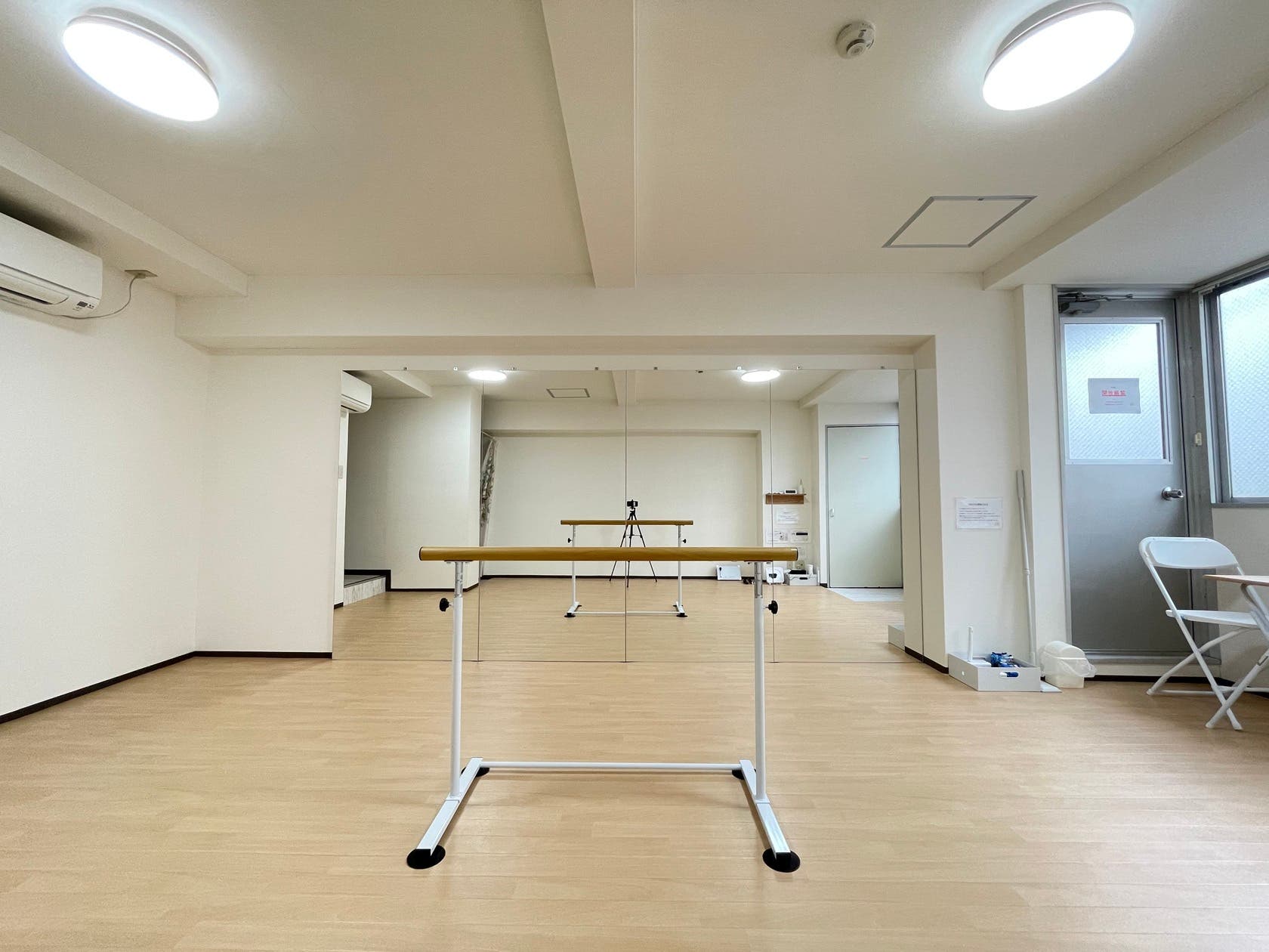 ✨広島パルコ徒歩1分✨ダンス、ヨガ、トレーニング、バレエ、演劇などの練習に最適！大型鏡、Bluetoothスピーカー完備！の写真4