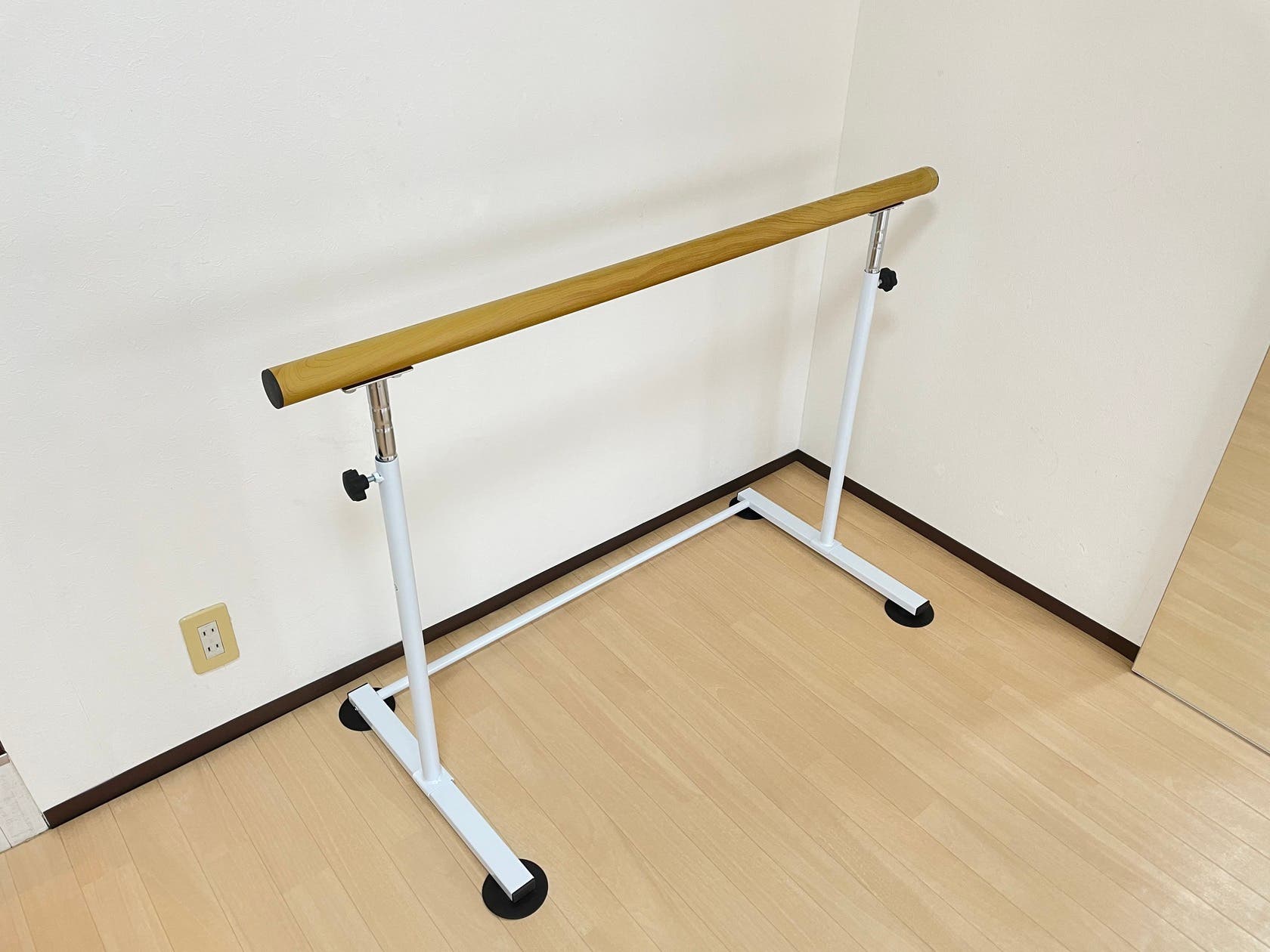 ✨広島パルコ徒歩1分✨ダンス、ヨガ、トレーニング、バレエ、演劇などの練習に最適！大型鏡、Bluetoothスピーカー完備！の写真7