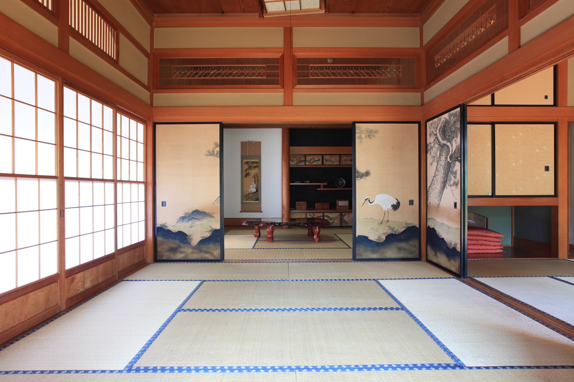 【葛飾区お花茶屋】宮大工の手による天井高３mの純日本家屋「お花茶屋森谷邸」本館建物205㎡ 敷地1000㎡（23区内希少）の写真6