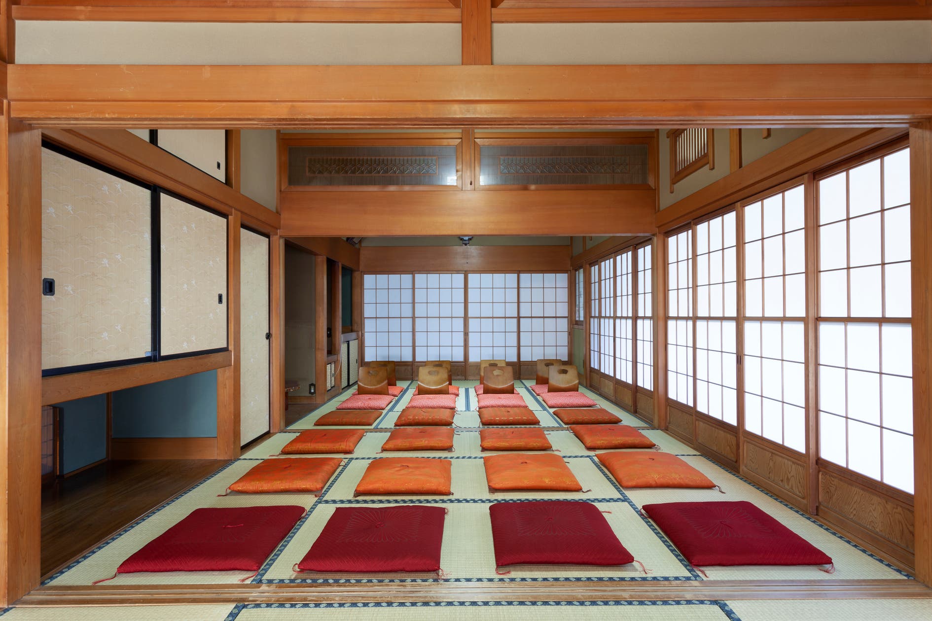 【葛飾区お花茶屋】宮大工の手による天井高３mの純日本家屋「お花茶屋森谷邸」本館建物205㎡ 敷地1000㎡（23区内希少）の写真10