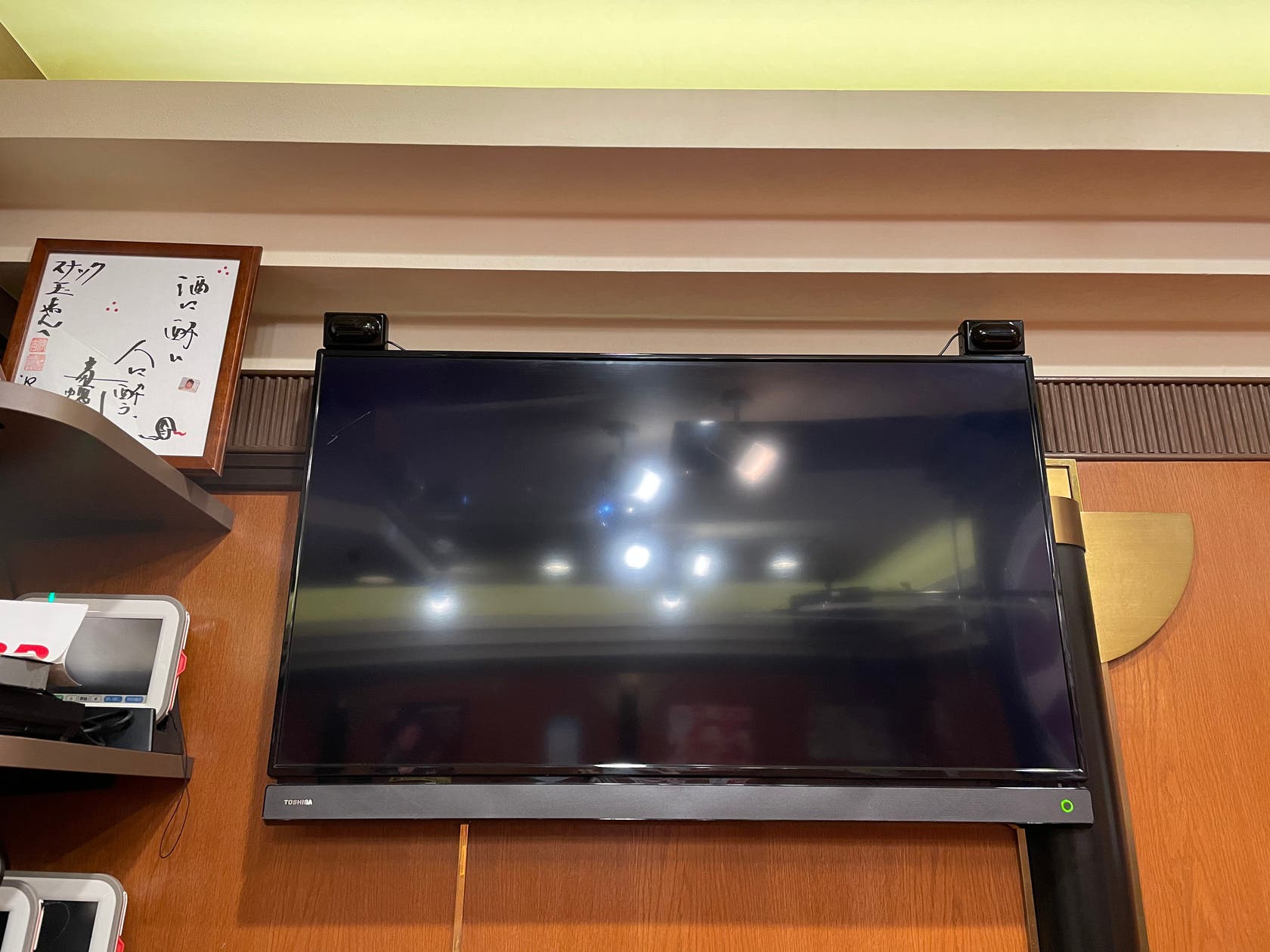 赤坂見附駅から徒歩3分！パーティー・各種撮影に！玉袋筋太郎がオーナーを務める【スナック玉ちゃん】の写真8