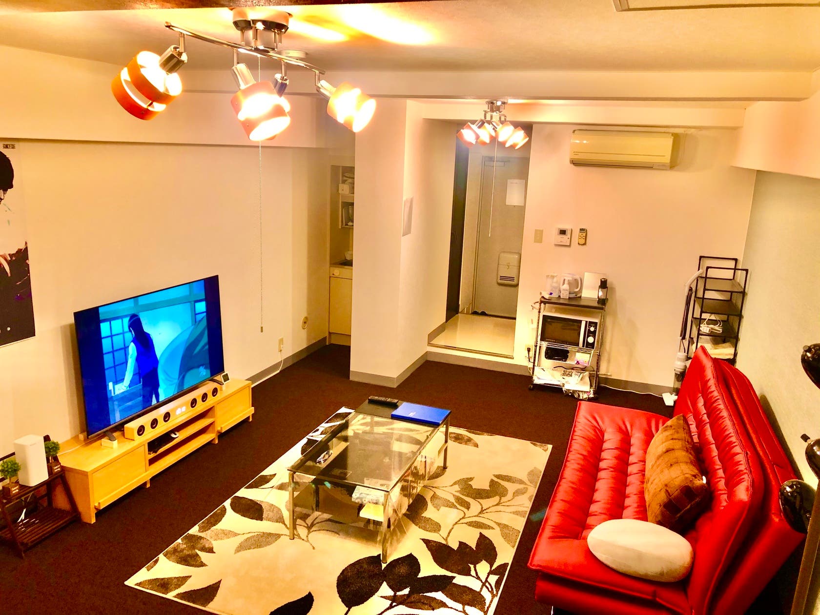 立町駅から徒歩5分のフリースペース、商用利用可能、パーティー、映画やアニメ、ドラマ見放題、デートに女子会、誕生日会なんでもの写真7