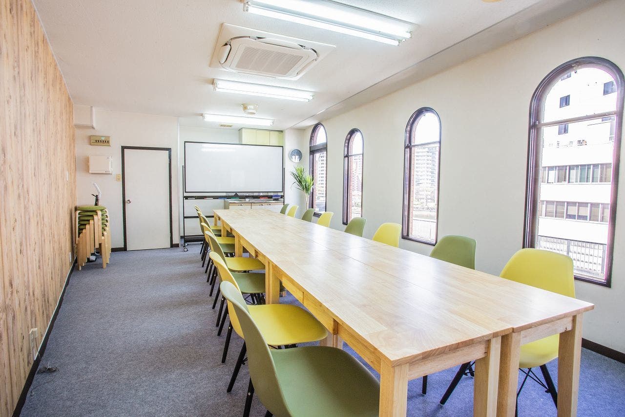 【広島駅1分！25名利用可！】綺麗な室内！WiFi・プロジェクター・ホワイトボード全て無料！土足可！ふれあい貸し会議室 広島Aの写真18