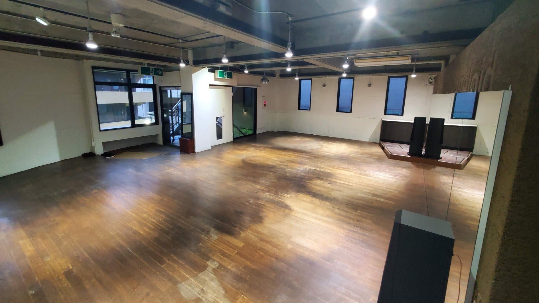 カリマ高崎/高崎駅徒歩６分！広々８０㎡の雰囲気あるレンタルスタジオ。の写真17