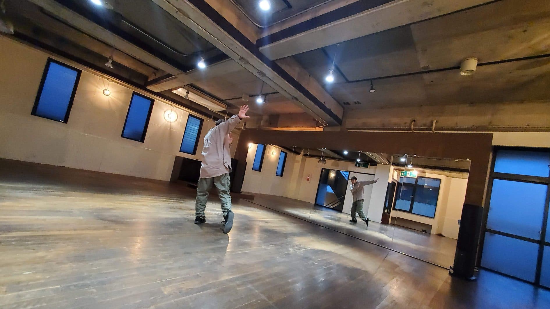 カリマ高崎/高崎駅徒歩６分！広々８０㎡の雰囲気あるレンタルスタジオ。の写真1