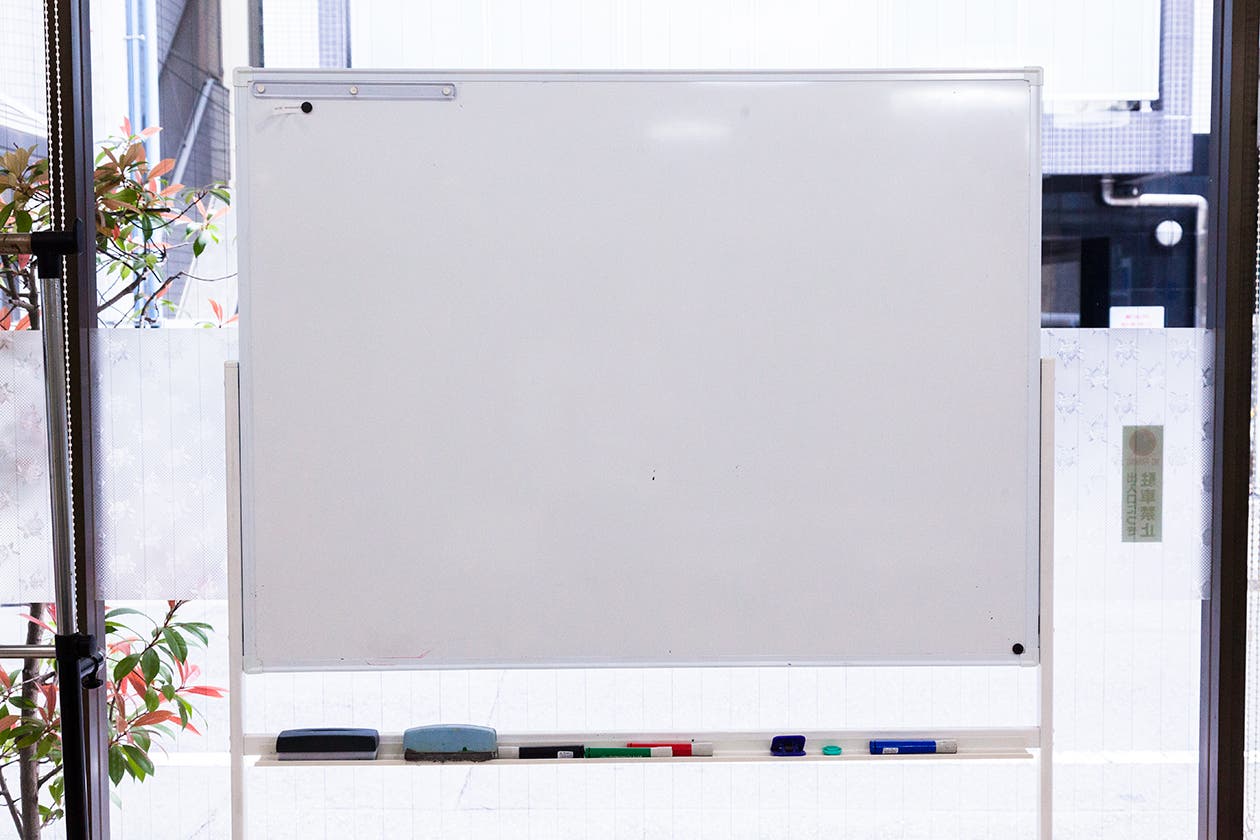 新宿三丁目駅3分🌟広々☆少人数歓迎💎設備充実【アクアたてしな会議室】多目的スペースの写真9