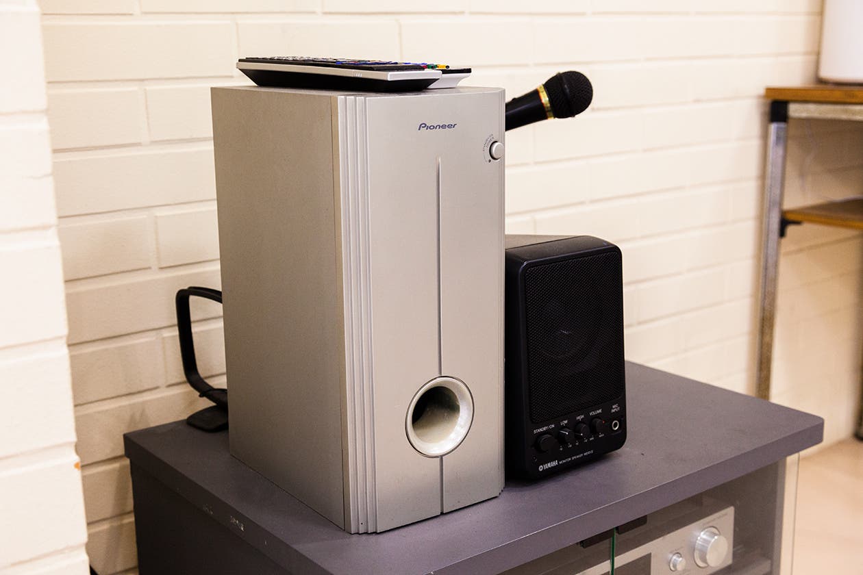 新宿三丁目駅3分🌟広々☆少人数歓迎💎設備充実【アクアたてしな会議室】多目的スペースの写真16