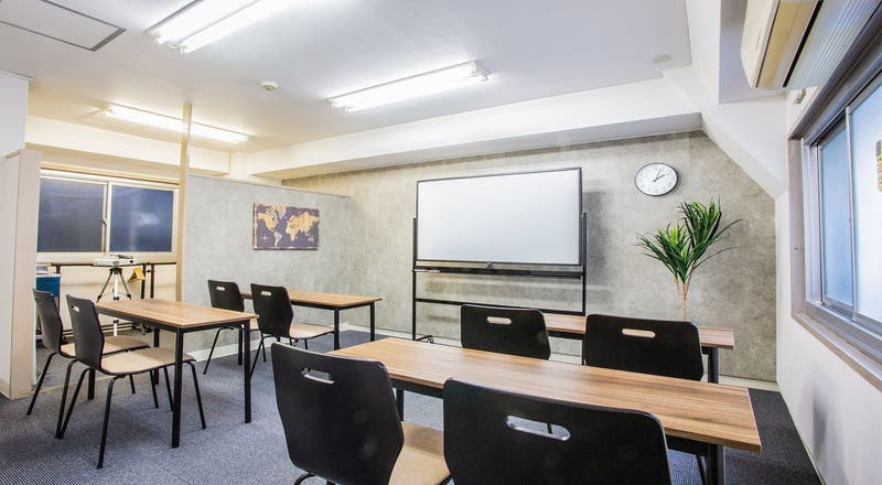 【北新地駅2分！14名利用可】WiFi(4/22～)・プロジェクター・ホワイトボード全て無料！土足可！ふれあい貸し会議室 梅田A