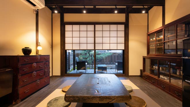 兼六園もひがし茶屋街も徒歩7分程度/女子会/撮影/庭/池/雪吊り/料理教室の写真1