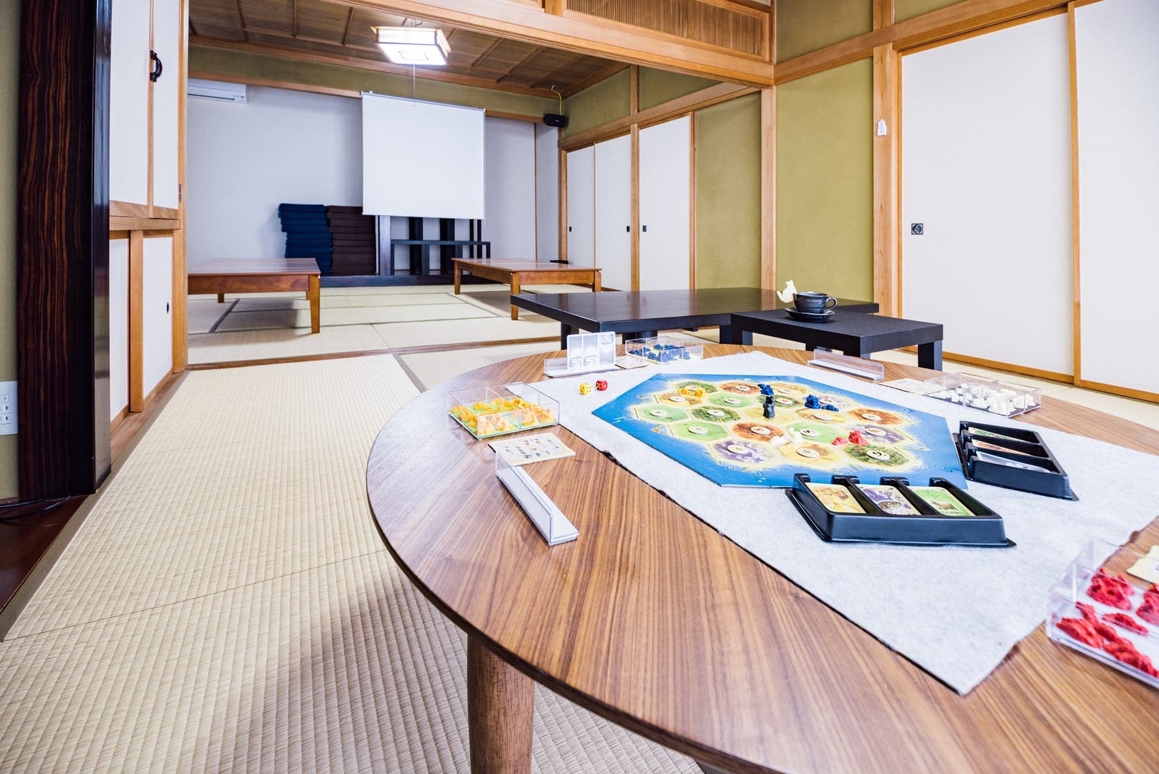 アットホームなセミナー、ママ会、イベント、ボドゲ、動画鑑賞会、ワークショップなど♪お部屋での飲食もOK。和室でお子様も安心。の写真8