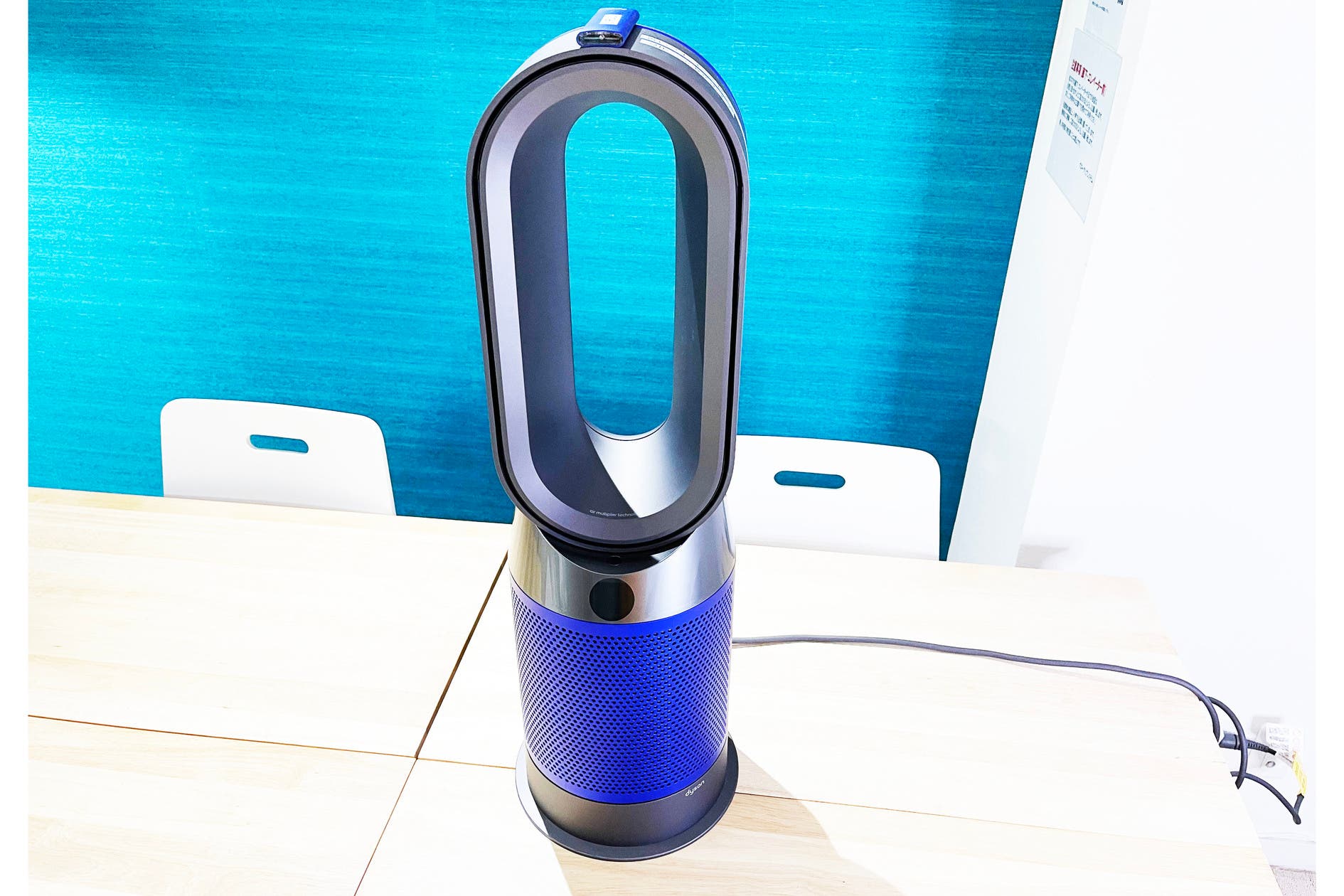 【札幌駅徒歩10秒】完全個室・アクリル板設置・きれいなスペースで快適に動画撮影・会議ができる！の写真6