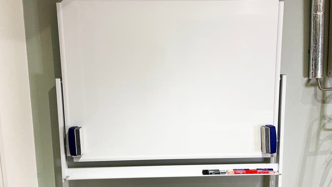 【札幌駅徒歩10秒】完全個室・アクリル板設置・きれいなスペースで快適に動画撮影・会議ができる!の写真9