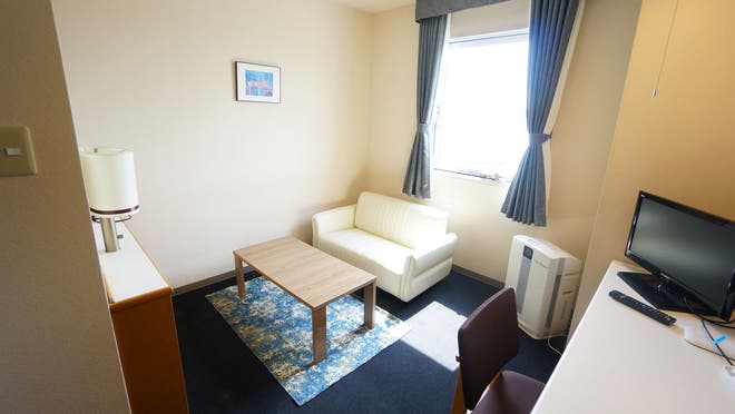 <豊橋駅前完全個室ワークスペース900>光Wi-Fi/モニター/ソファ付き!テレワーク/Web会議,面接/撮影の写真1