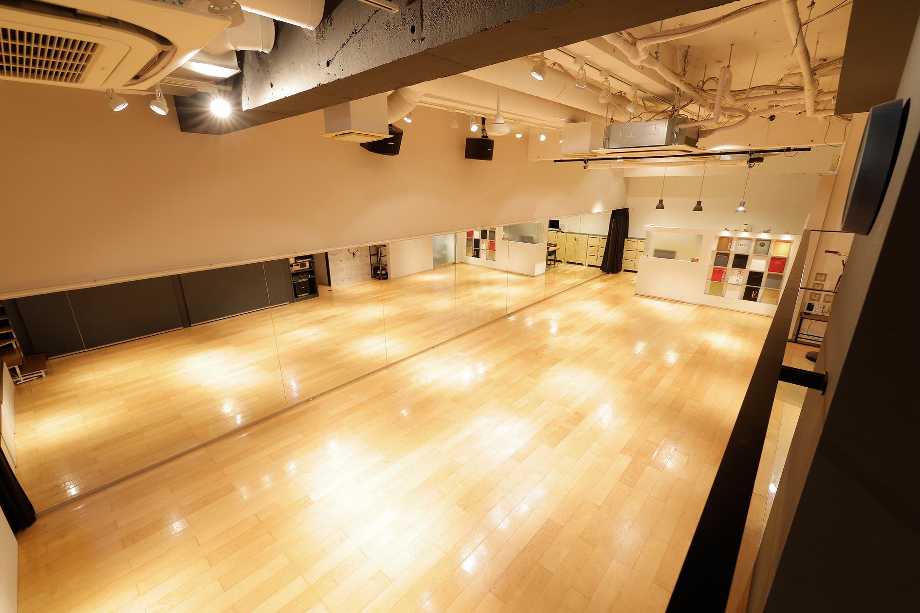 【代々木上原スタジオ】デザイナーズスタジオ/天井高4.3m/撮影･オーディションに最適♪リノベーションしてリニュアル！の写真5