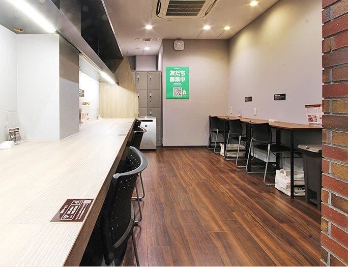 【心斎橋駅徒歩3分】無料ドリンクバーありのミーティングルーム！完全個室で集中作業。テレワーク／ZOOM会議に♪フードのご注文可能の写真9