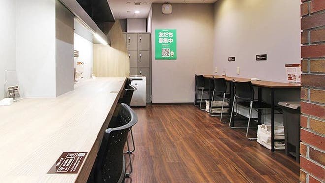 【心斎橋駅徒歩3分】無料ドリンクバーありのミーティングルーム!完全個室で集中作業。テレワーク/ZOOM会議に♪フードのご注文可能の写真9