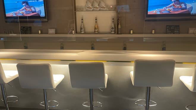 池袋東口徒歩5分 おしゃれで多用途使いのできるスペースの写真2