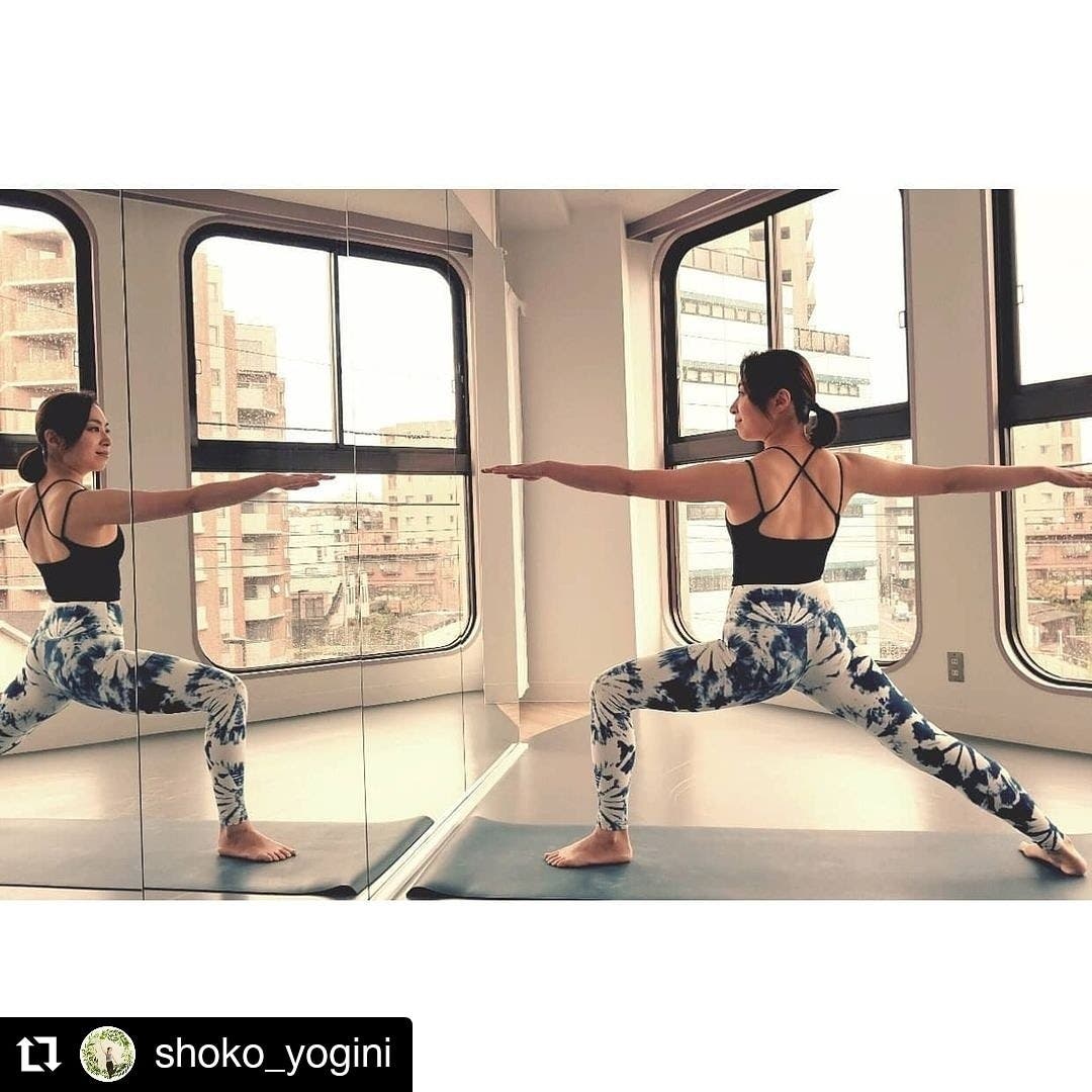 国立でダンスやヨガができるスタジオ/ ダンスに最適リノリウム床材/2.0m x 3.6mの大型鏡　レンタルスタジオ国立リノの写真5