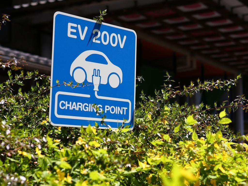 【感染対策に一棟貸し】築120年古民家開放的プライベート庭園も自由に使えますの写真16