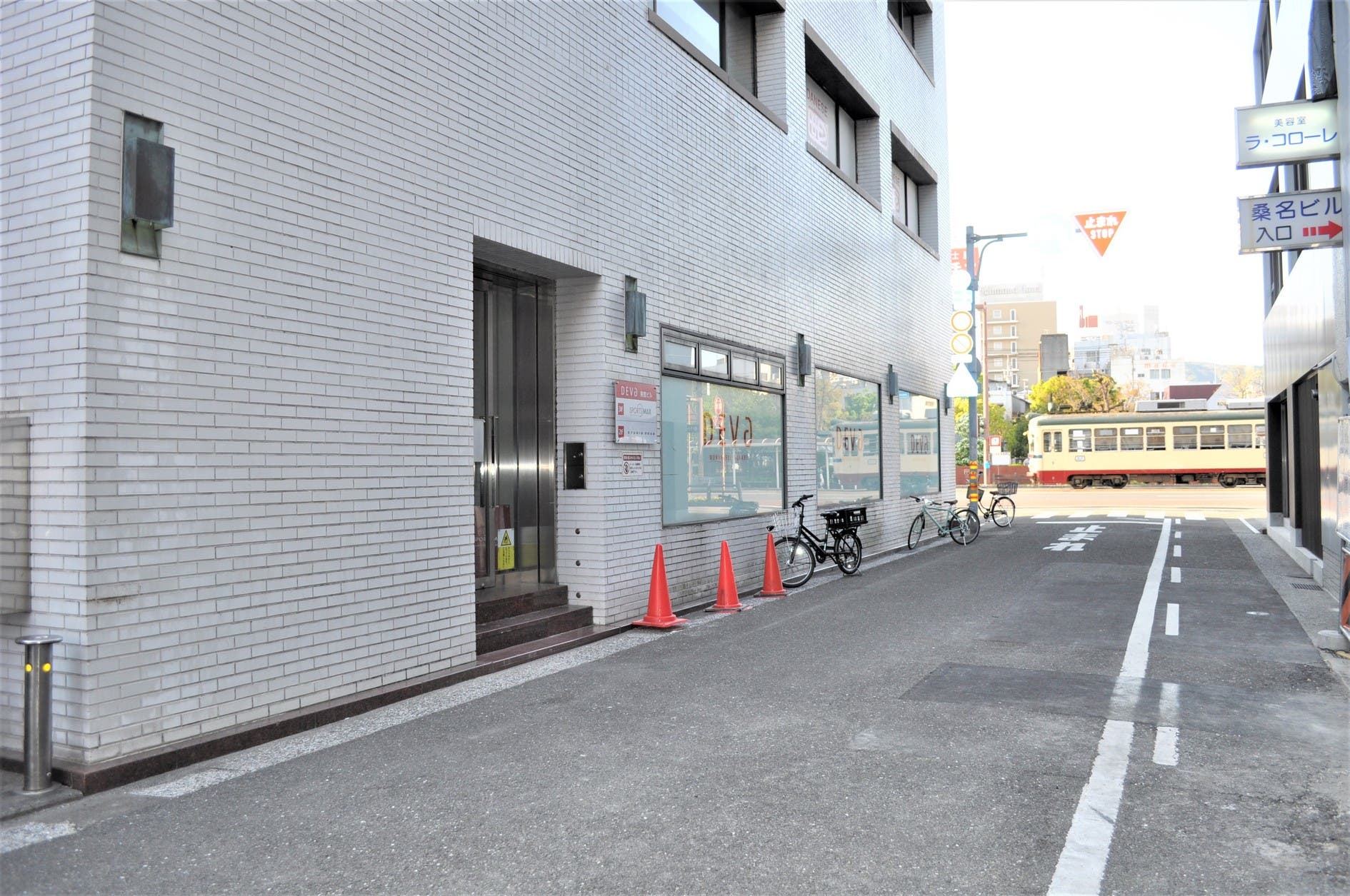 【中央公園すぐそば】~STUDIO DEVA~ ヨガ・フィットネス等のレッスンに♪明るい２階の写真10