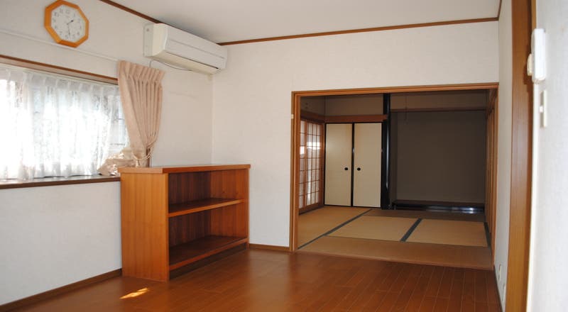 【阪急雲雀丘花屋敷】雲雀丘花屋敷徒歩3分 一戸建てレンタルスペースです。