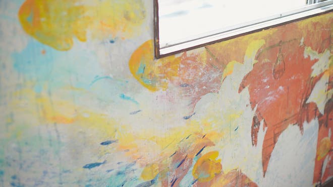 【宇都宮中心部・二荒山神社から徒歩3分】30年以上使われていなかった廃墟スタジオ★24時間利用可/85㎡/3個室の写真3