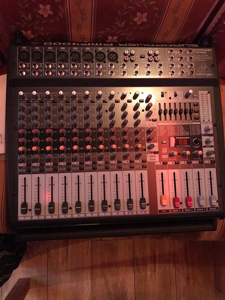 昭島駅前のダイニングバーの写真7