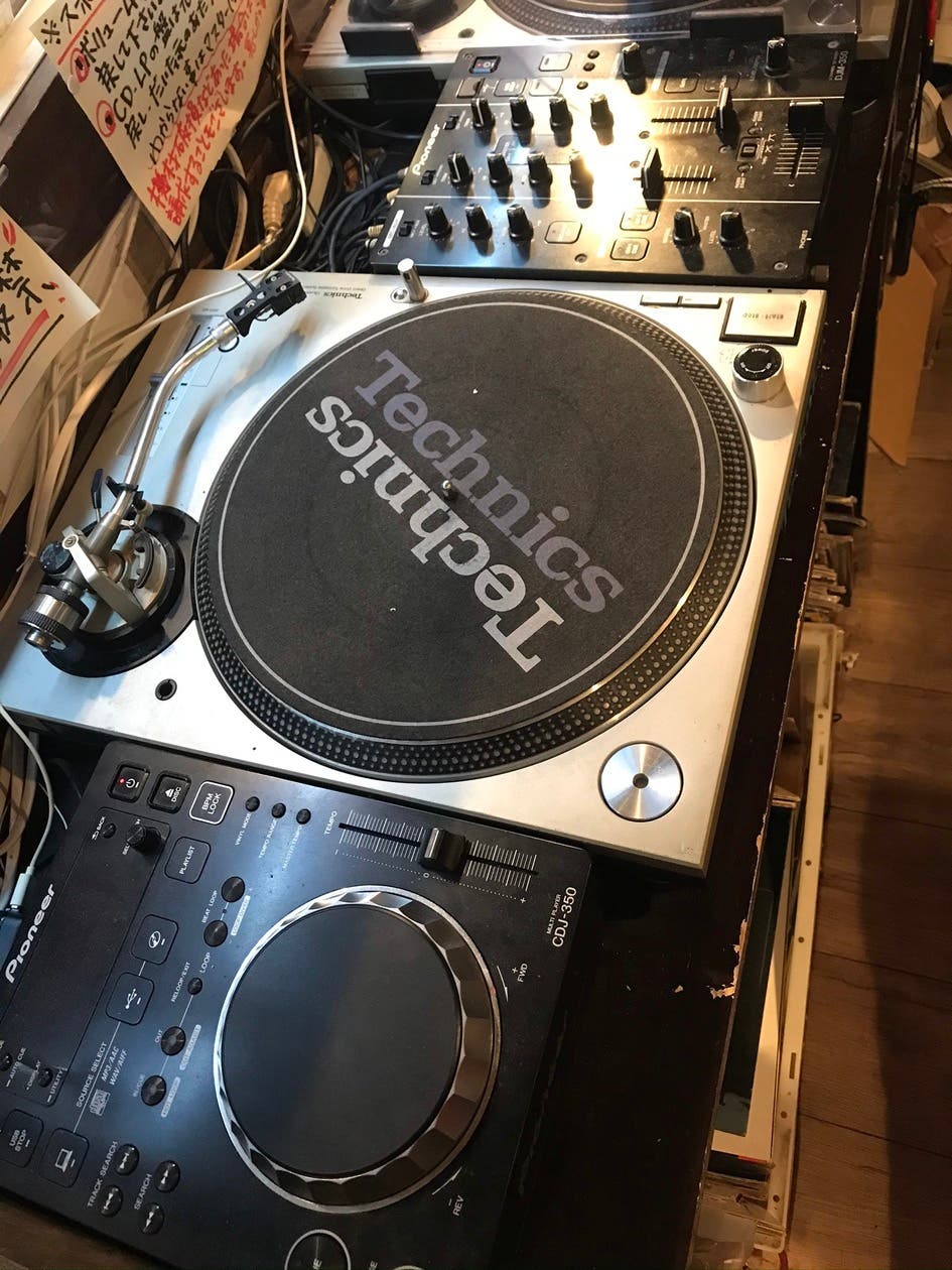 昭島駅前のダイニングバーの写真8