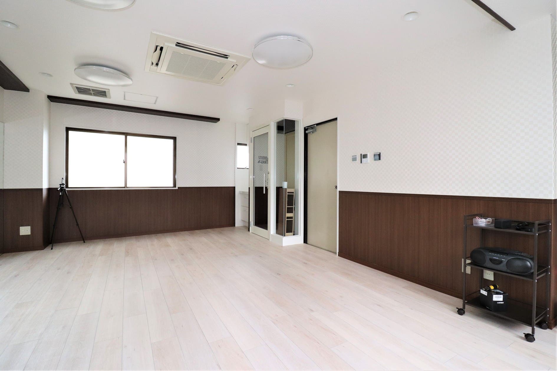 【元町5分,花隈5分】24hダンスができるレンタルスタジオ（4階A-Studio）★当日の予約も可能！1時間からお気軽にどうぞ♪の写真5