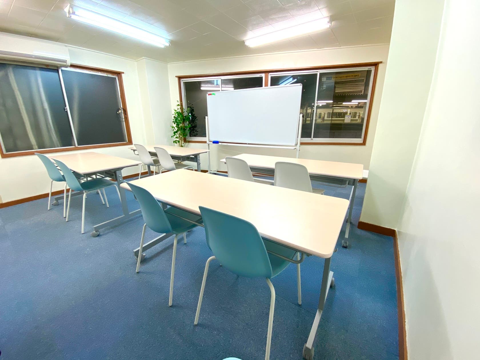 【三宮B】三ノ宮駅から徒歩1分の快適便利なレンタルスペース♫空気清浄機完備★Wi-Fi、モニター無料！！の写真5