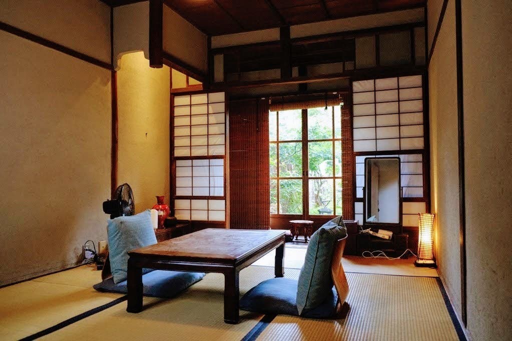 京町家【お宿梅夜】広々とした中庭、共有キッチン付　女子会・誕生日会・ママ会・コスプレ撮影、結婚、卒業記念撮影の写真17