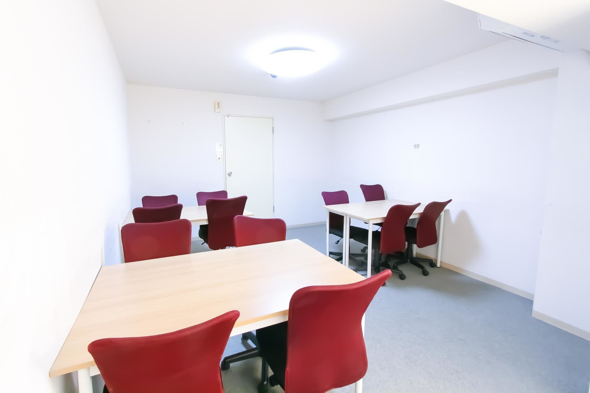 【渋谷駅ハチ公口6分！地下鉄1番出口3分！16名利用可！】完全個室！綺麗な室内！ホワイトボード完備！コモンズ会議室 渋谷道玄坂の写真10