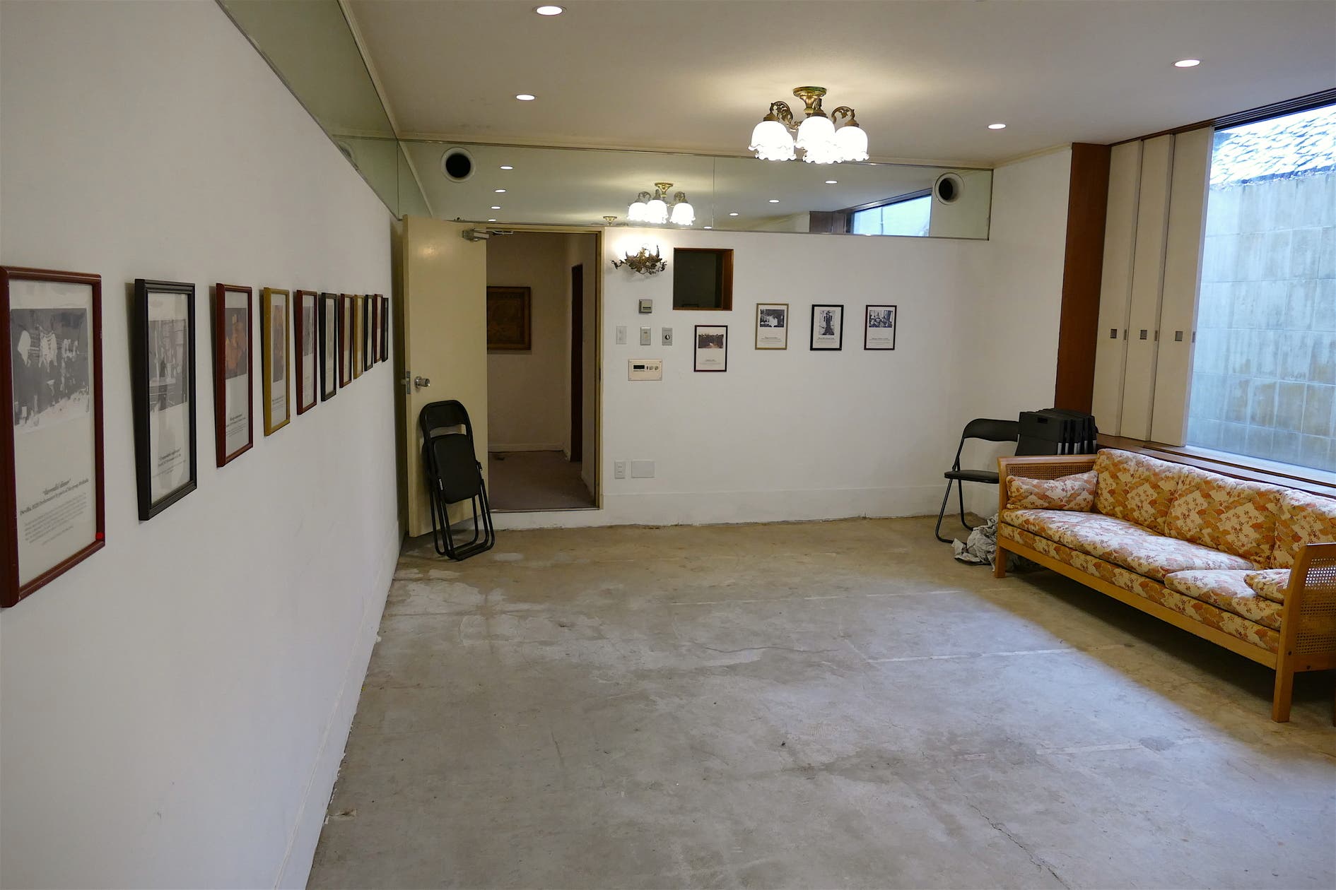 【成城学園前駅 徒歩3分】アトリエ第Ｑ藝術の地下スタジオ。自然光の入る隠れ家的スペース。の写真9